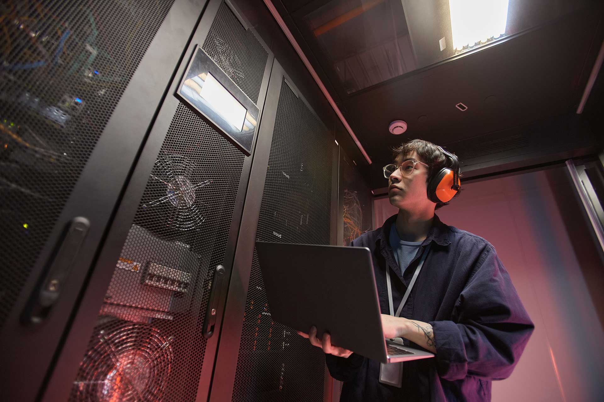 Hanbiro - Software and Server Management